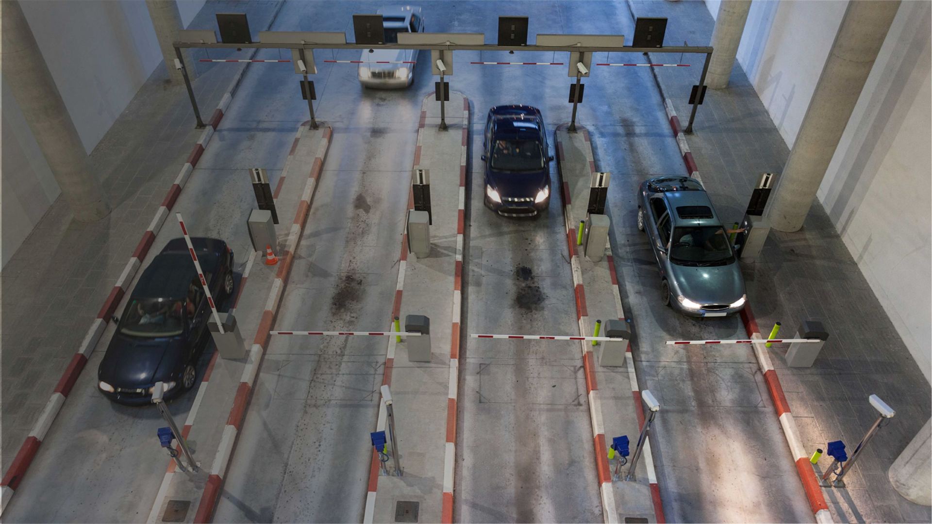 GRUNDIG SECURITY - Professional Video Surveillance and CCTV Solutions